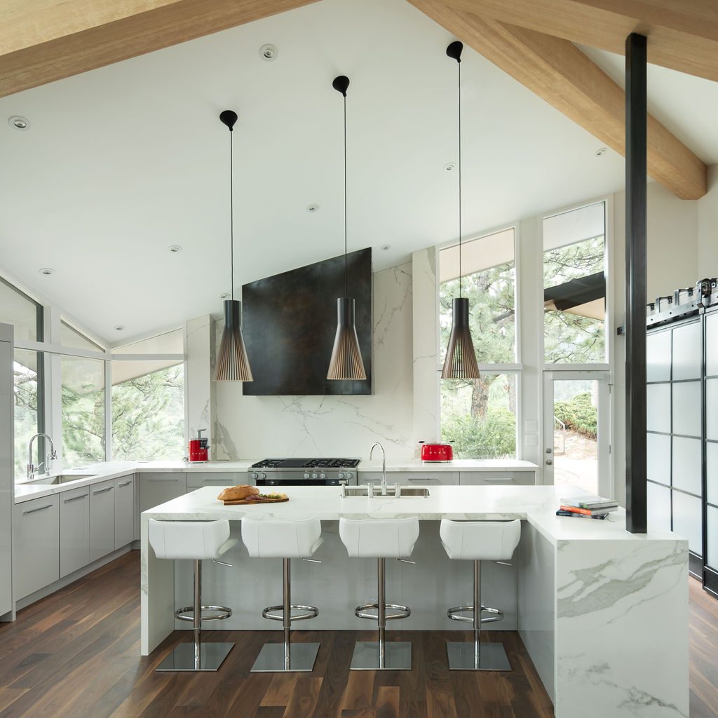 Bellevue-Kitchen-2-1x1 - Rob Luckett Builders