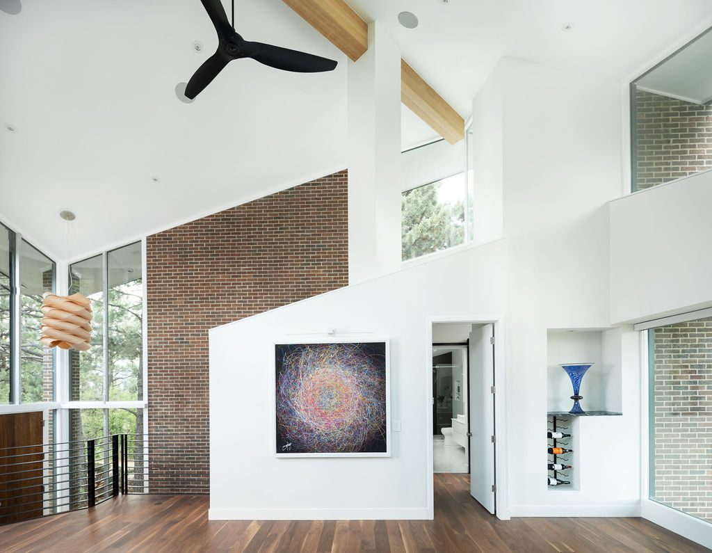 Bellevue-Livingroom-Pano - Rob Luckett Builders